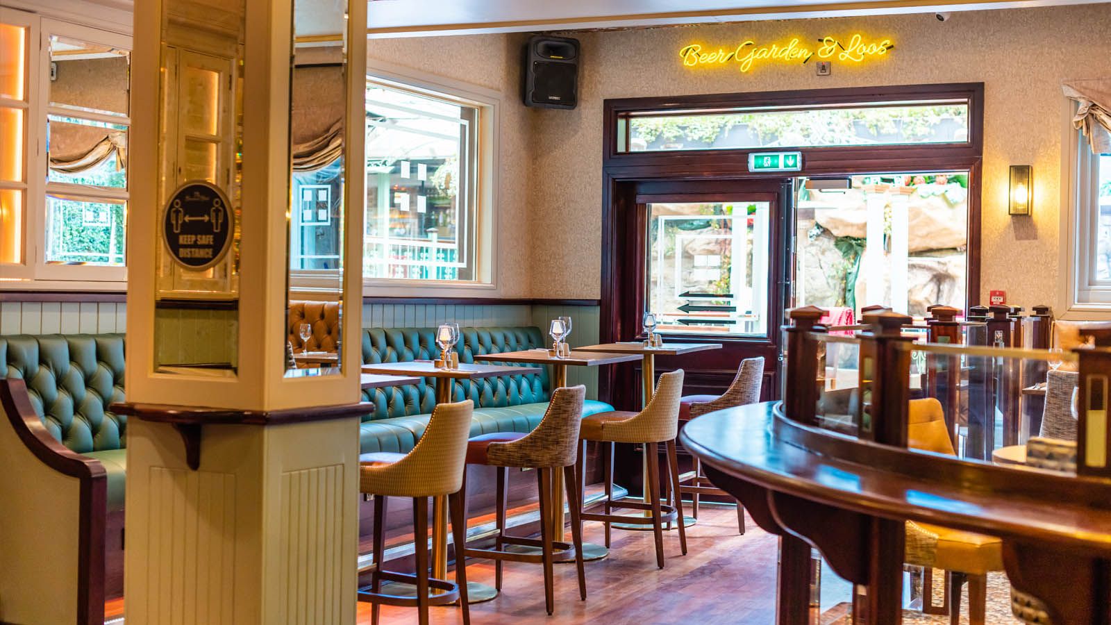 Harcourt Bar | Harcourt Hotel Chic Bar in Dublin city centre